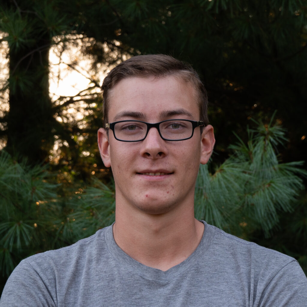 Eli Keever - Carpenter | Woodland Deck Company