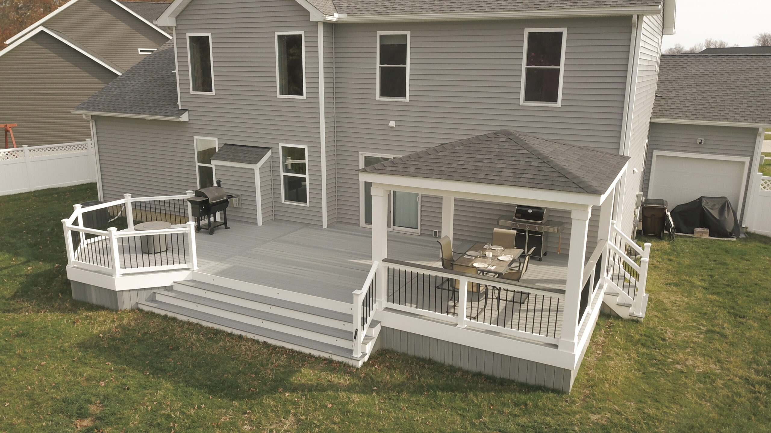 Deck Replacement Costs & Pricing: A Comprehensive Guide